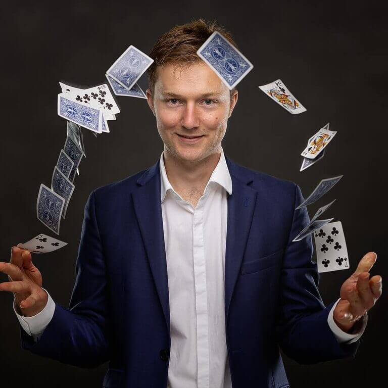 The Keith Blakemore-Noble Radio Show » The One With Angus Baskerville